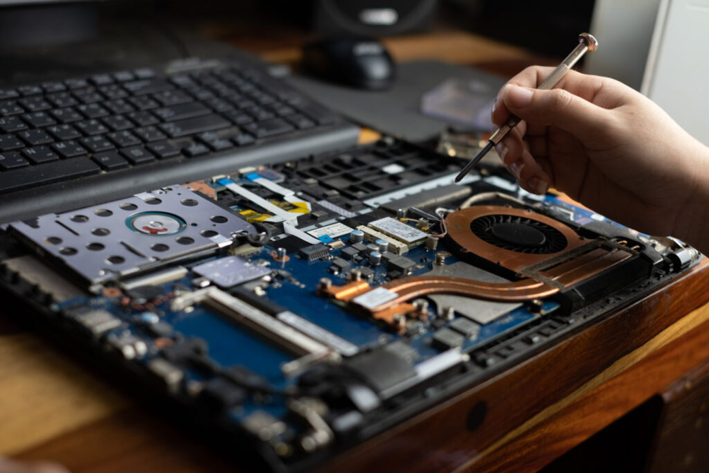 Jak przygotować laptopa do sprzedaży w elektroskupie? Jak przygotować laptopa do sprzedaży w elektroskupie?
